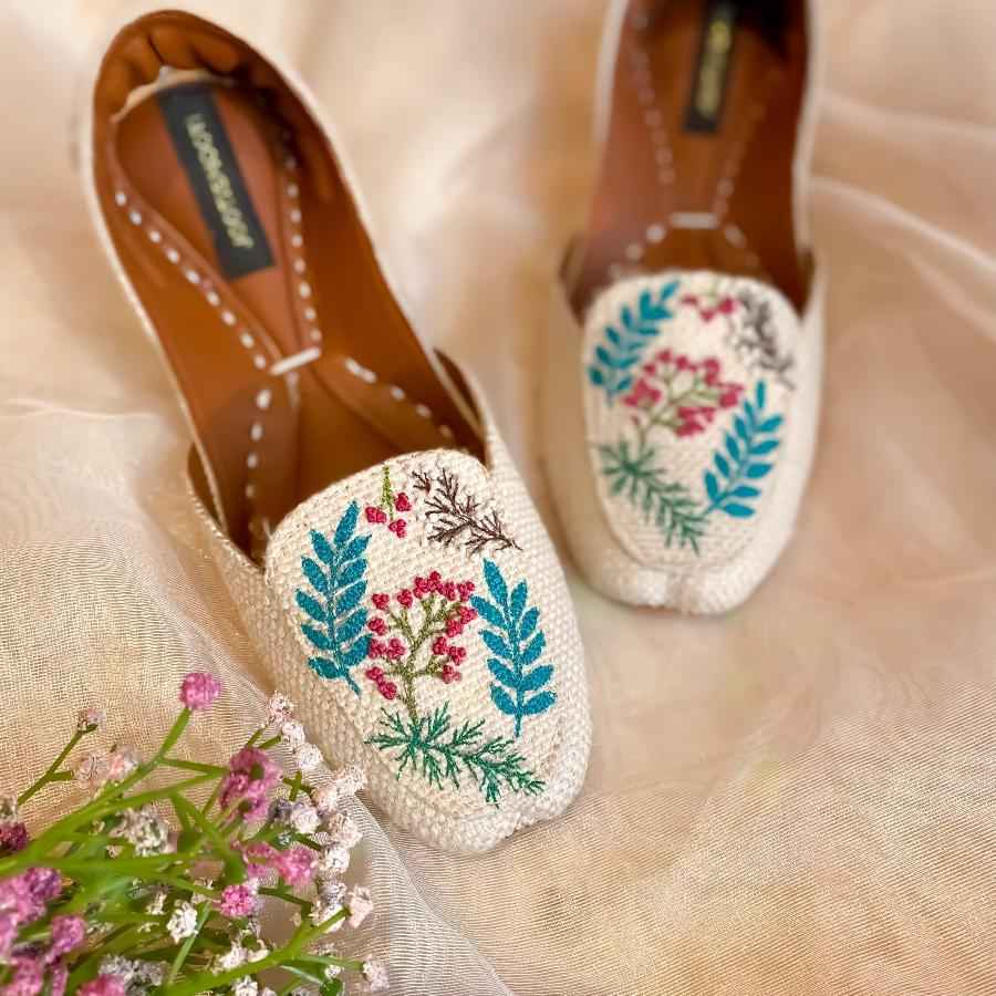 Khussas – Jooti Shooti